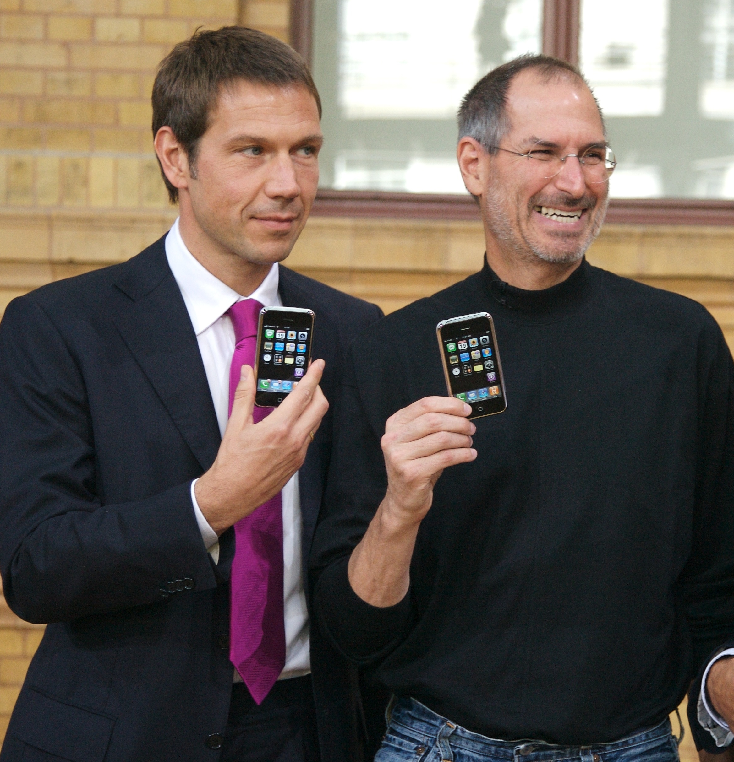 Steve Jobs/ Rene Obermann - Androidmag